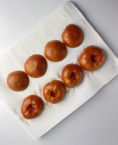 Tomato Bun Burger - Framed Cooks