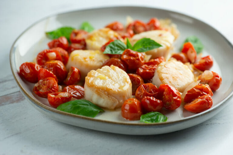 Seared Scallops with Cherry Tomato Sauce - Framed Cooks